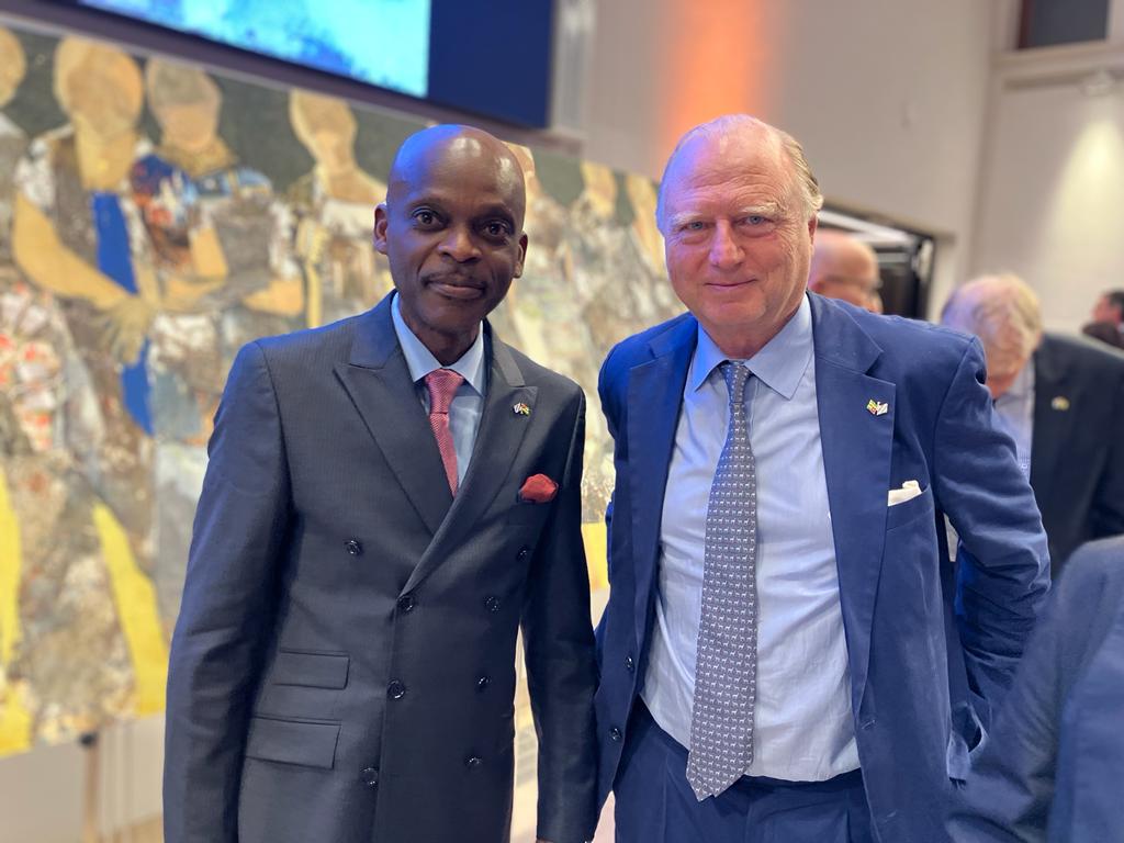 München: Kunst trifft Politik - Martin Alexander Schoeller